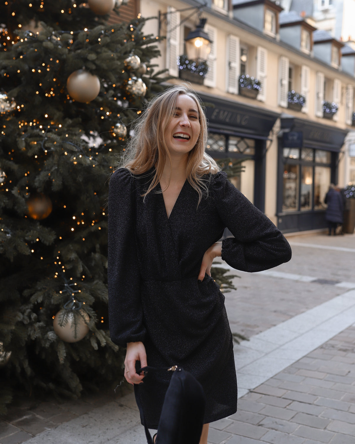 Robe Stella noire– Atelier Simai